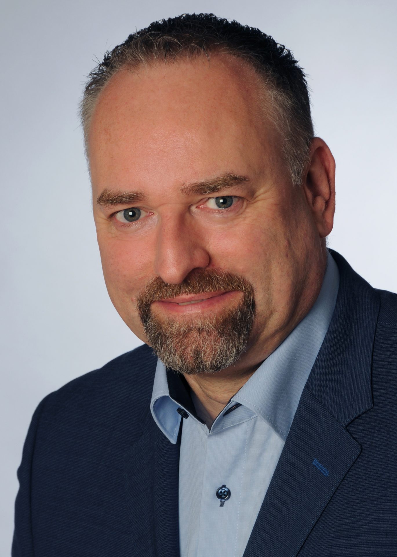 Kontakt - MIC-KRO-TEC